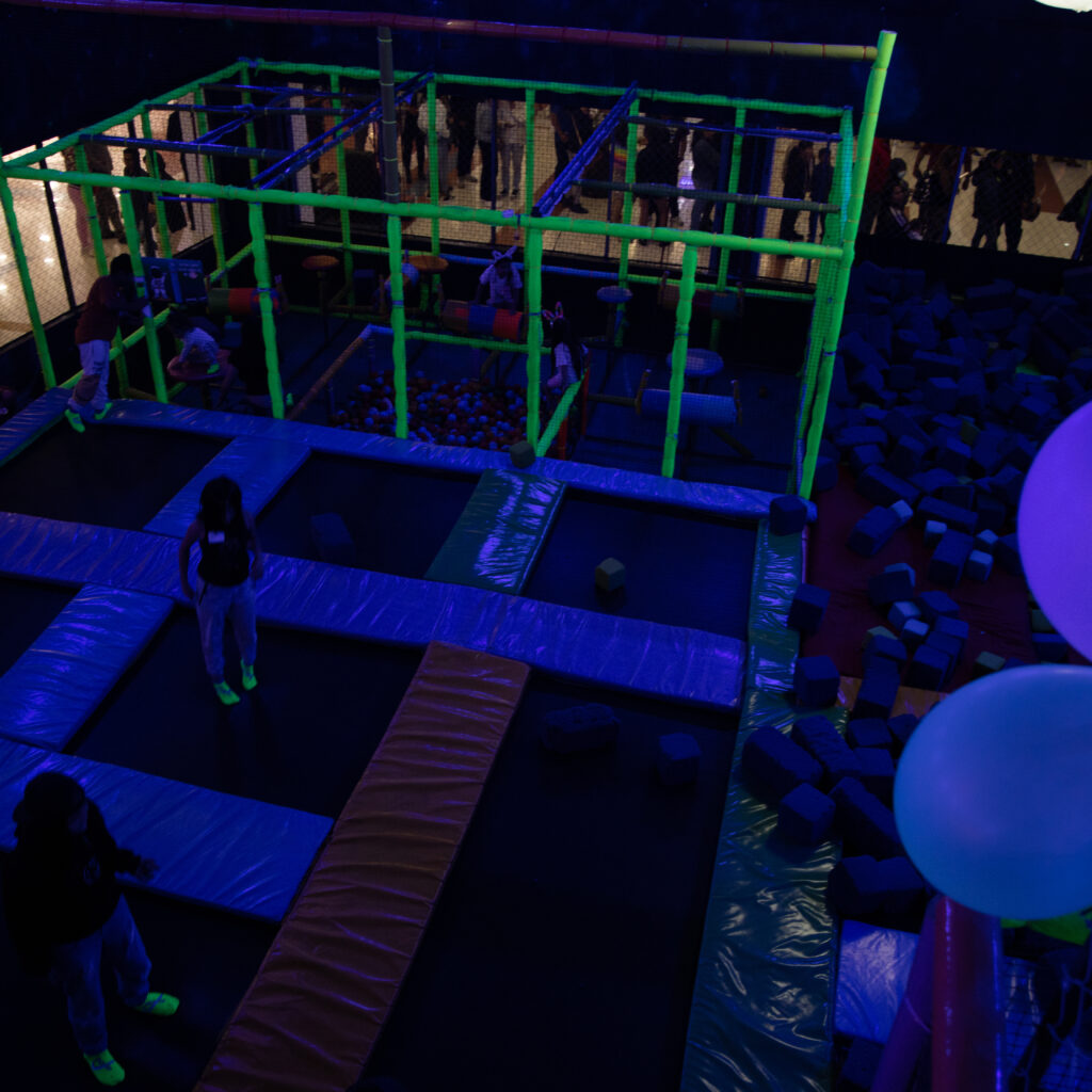 Space Jump – Centro de Entretenimiento Para toda la familia